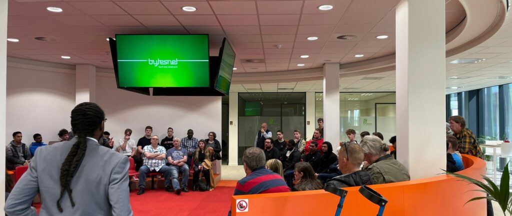 Bezoek Techniek College Rotterdam aan d’ROOT - Bytesnet